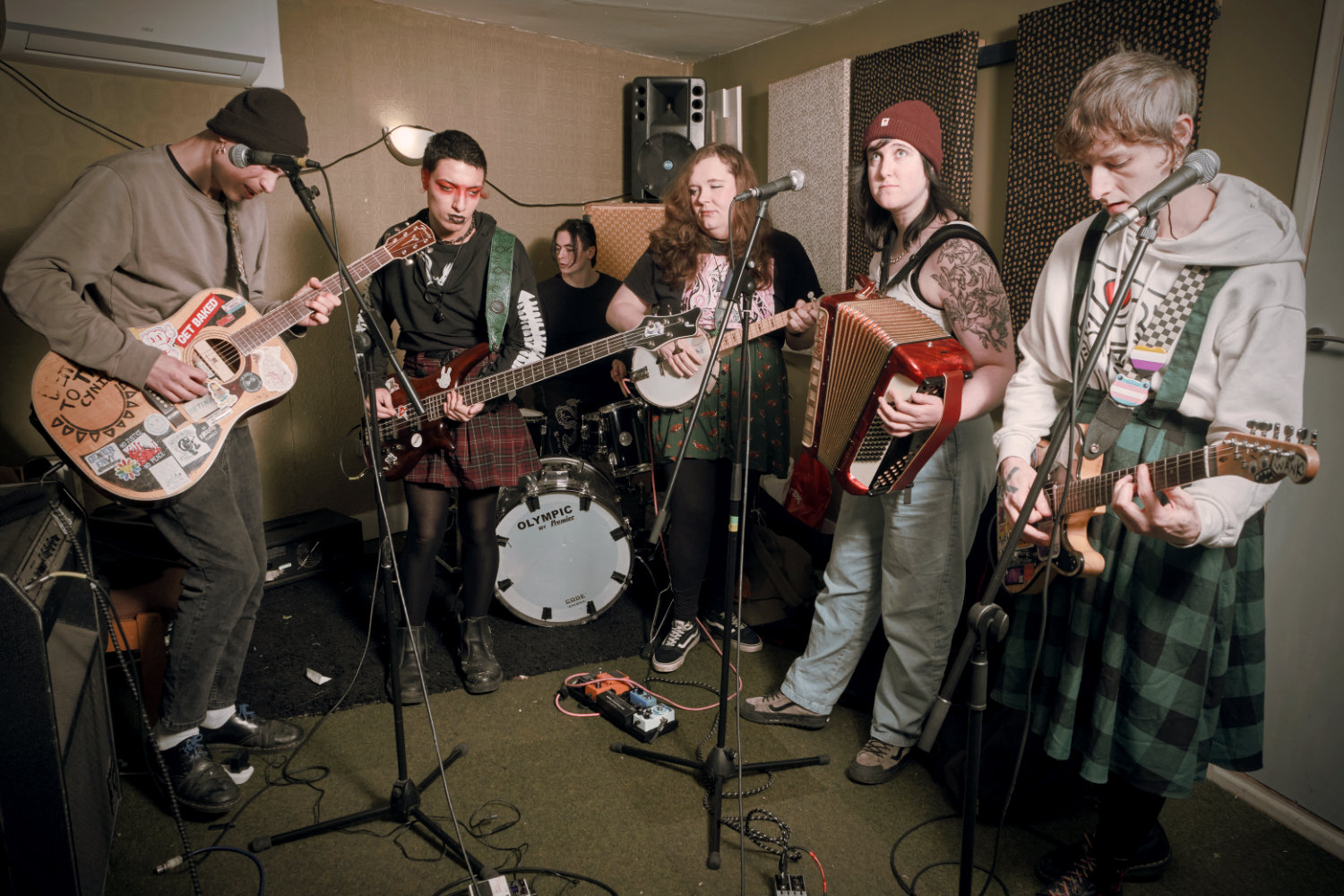 Cheap Dirty Horse + Harrison Rimmer + Guy Gibson – The Adelphi Club in Hull